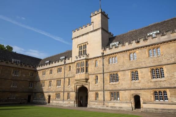 Wadham College Campus | Oxford Summer Courses Guide 2026 | Oxford ...